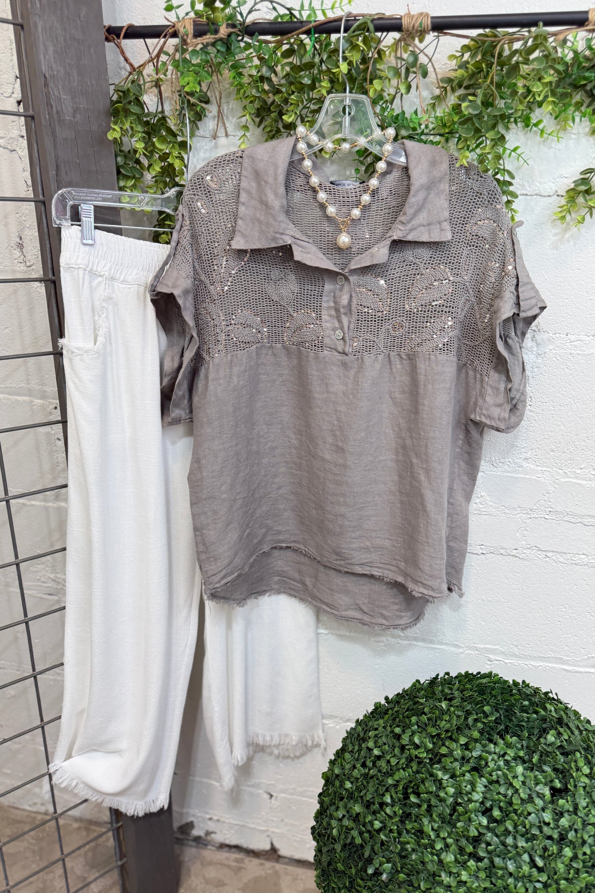 Lindsey Linen Top Grey – carol's boutique