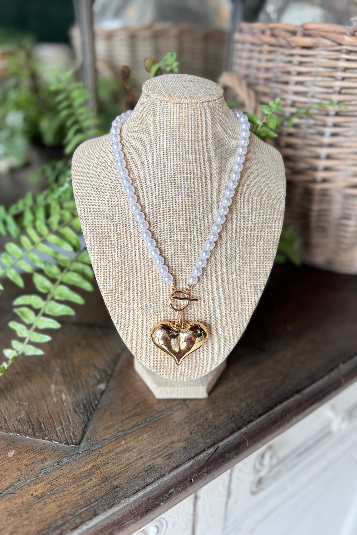 Pearl Love Necklace – carol's boutique